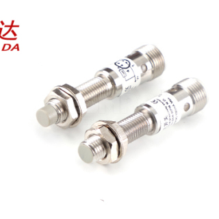 洛施达 M8-M12-53mm圆柱标准型接近开关接头式 I1B0802NO-M12-60C 螺纹圆柱型 常开 2mm M124针插头 M8 ...